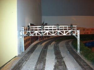 Kitbashed Modern Cantilever Two & Four Track Signal Bridges ...